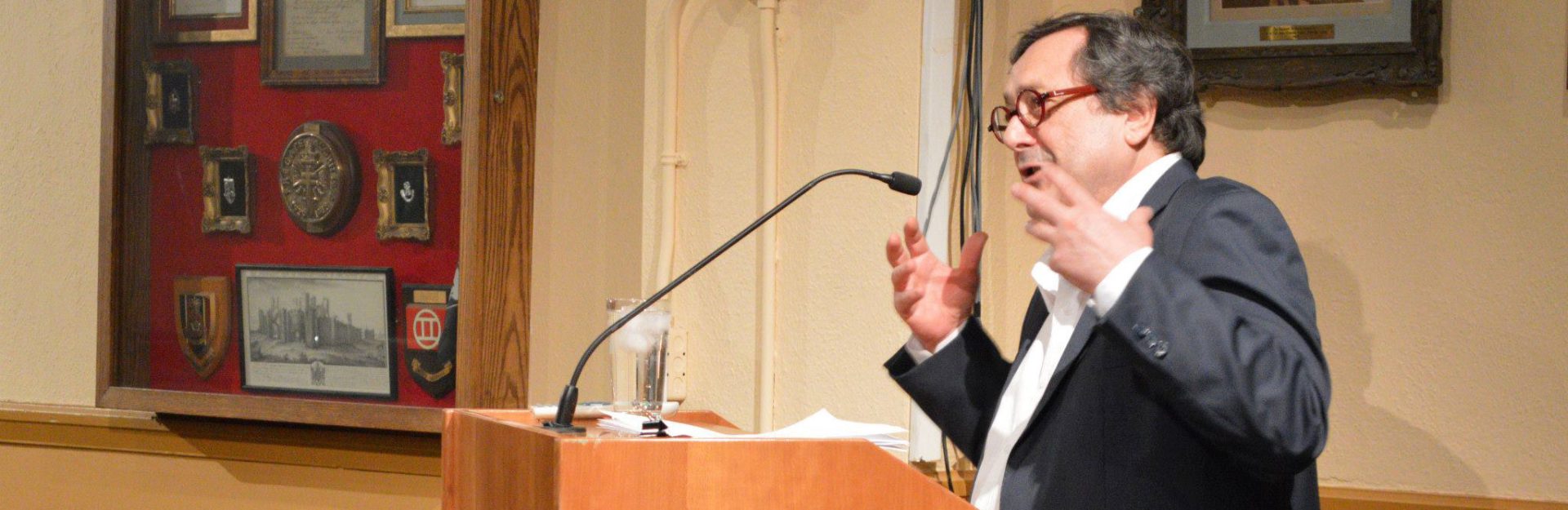 Raymond Saint-Pierre journaliste à Radio-Canada : « Qu’est-ce qu’un ...